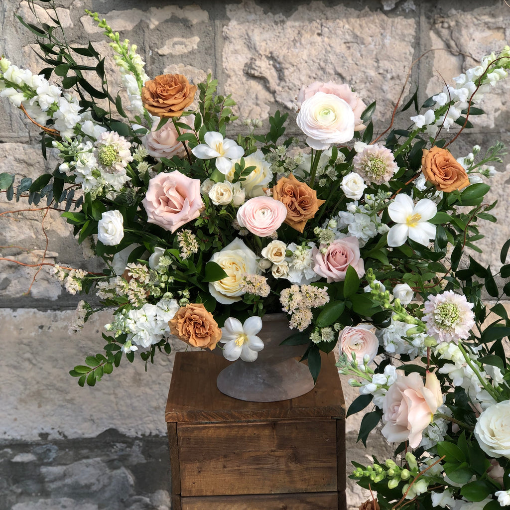 Statement Floral Arrangements – Sunday Blooms