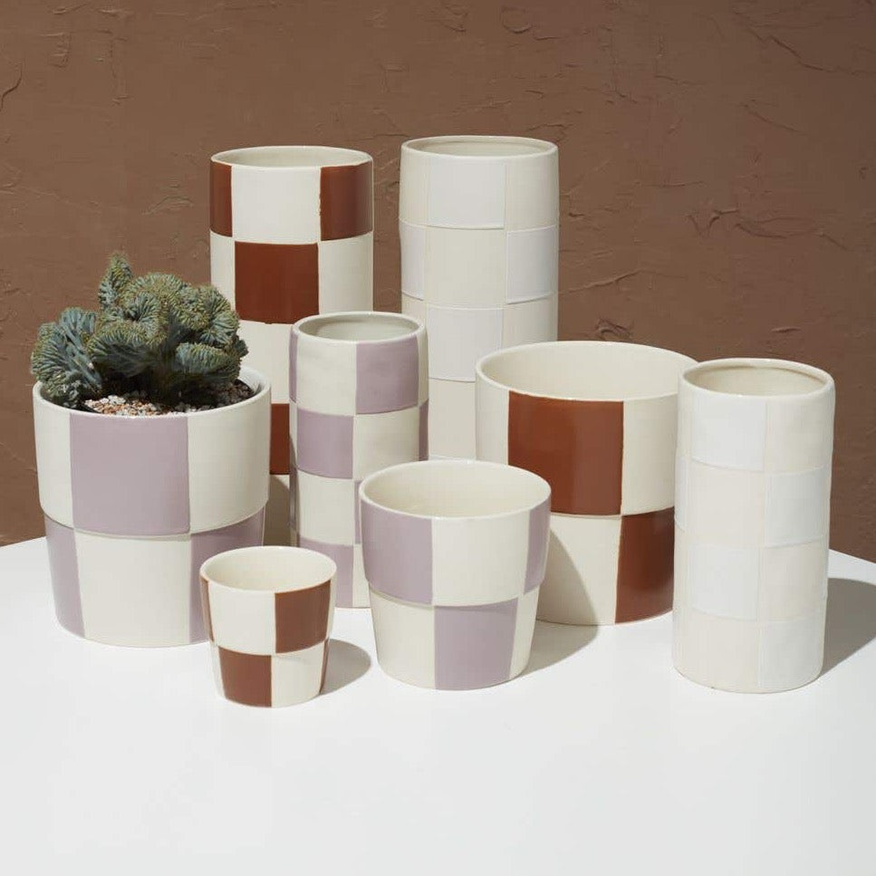 Checkerboard Pot – Sunday Blooms